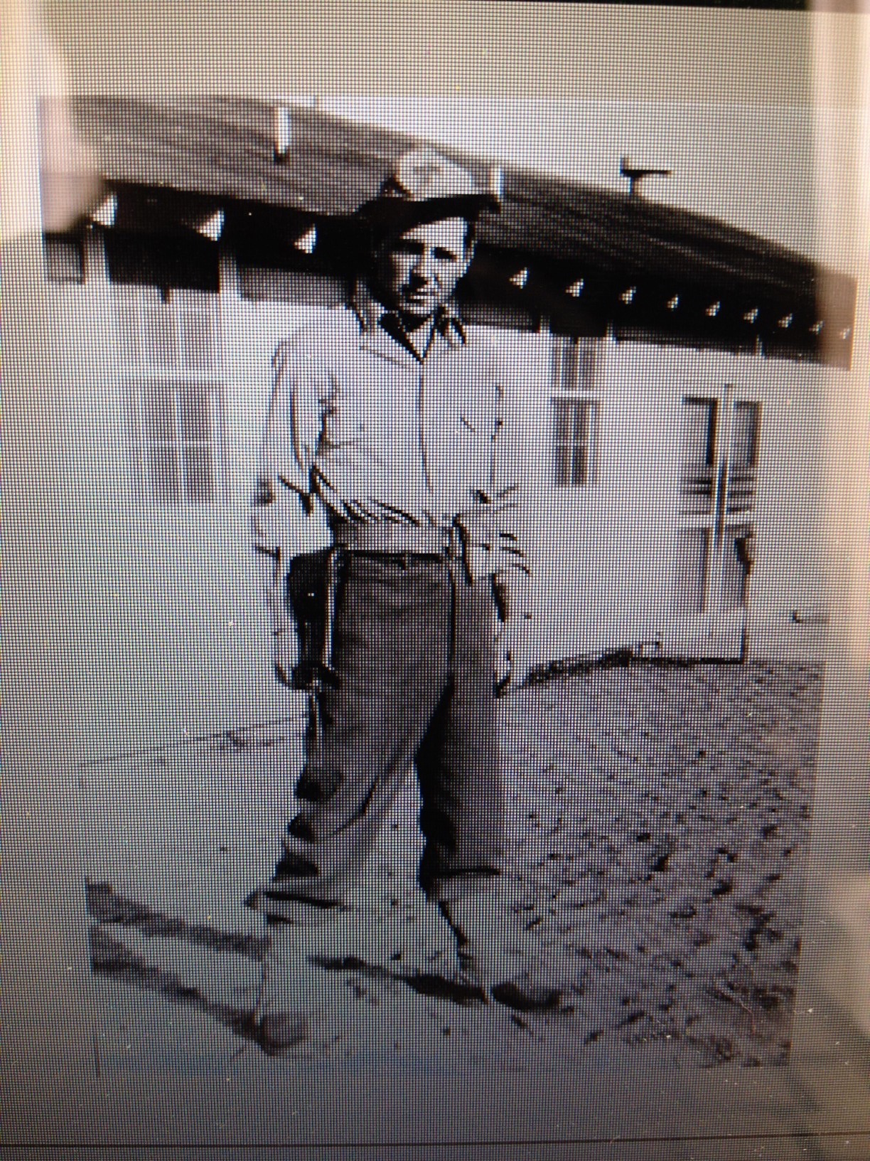 MACKEN JOHN E | The American Overseas Memorial Day Association