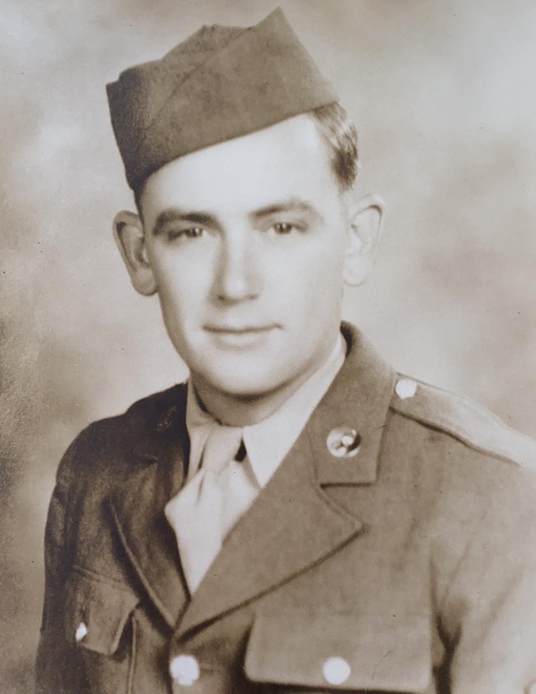 HOWINGTON LUCHOUS L | The American Overseas Memorial Day Association