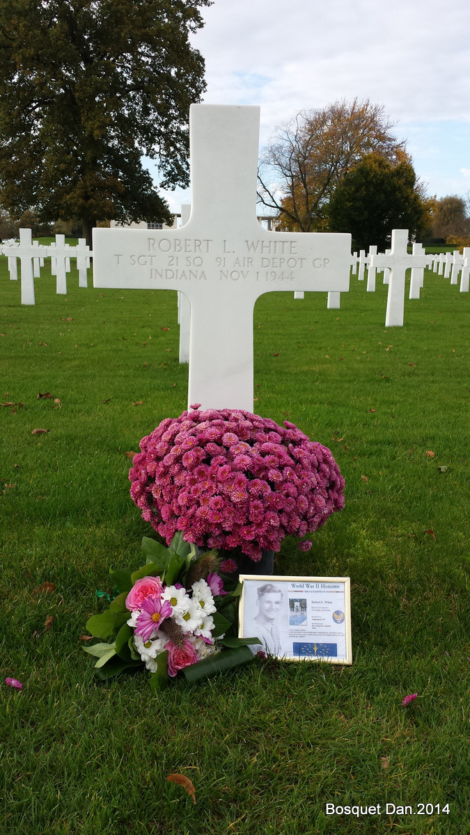 WHITE ROBERT L | The American Overseas Memorial Day Association